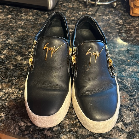 Giuseppe Zanotti | Shoes | Giuseppe Zanotti Black Double Zipper Sneaker ...